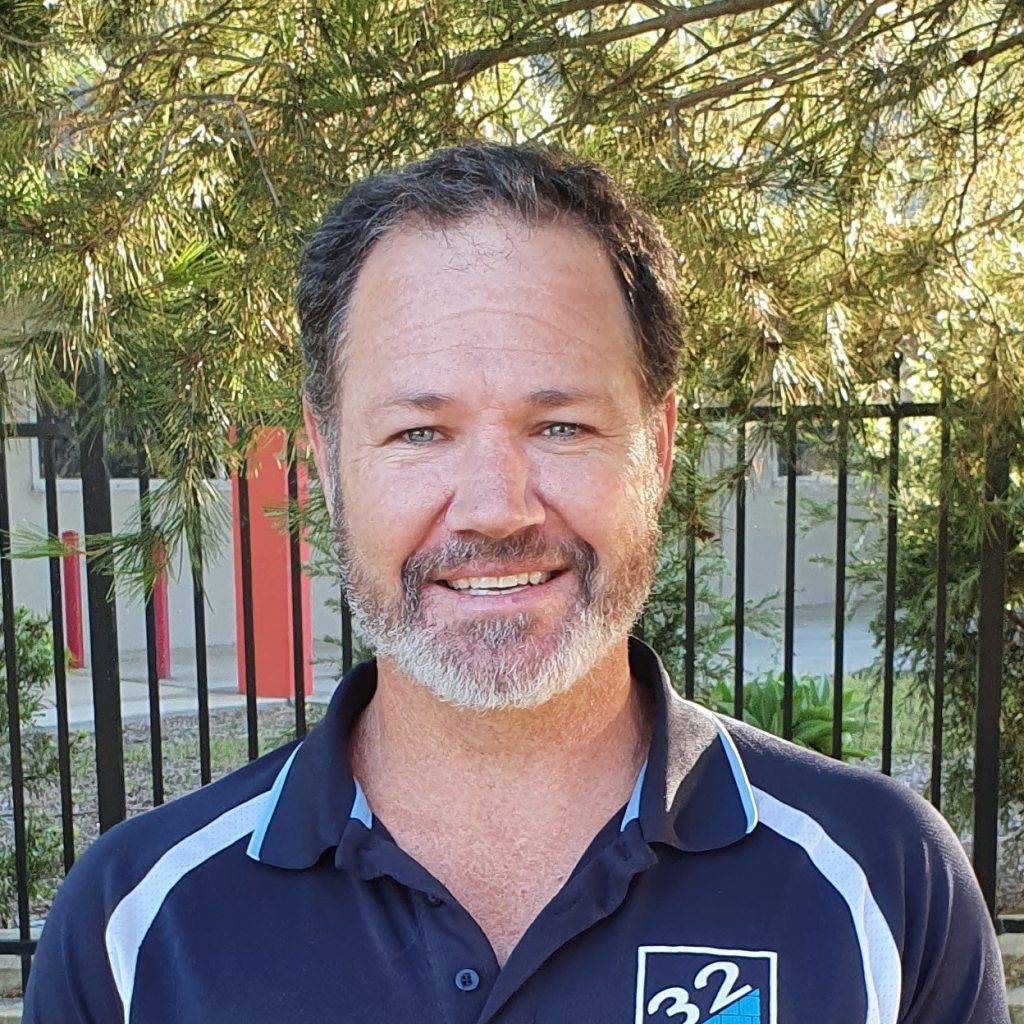 Home Extensions | Building Extension | Our Team - 32 degrees building