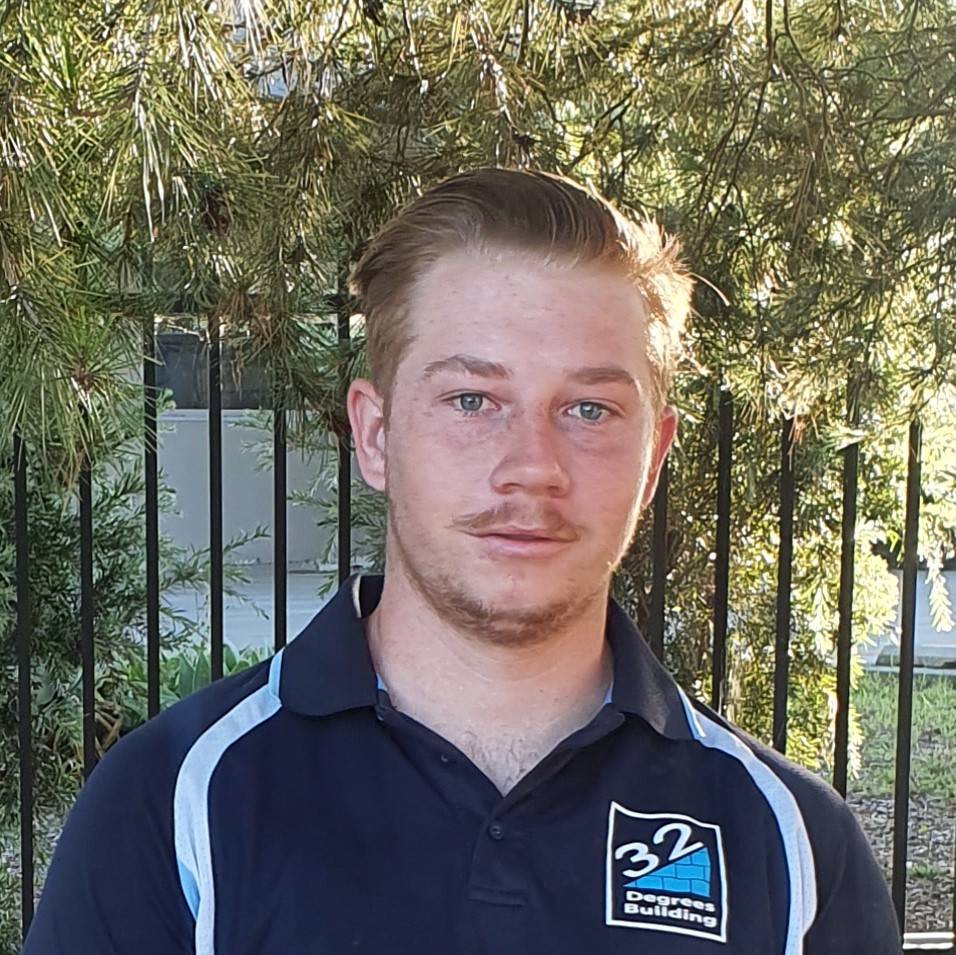 Home Extensions | Building Extension | Our Team - 32 degrees building