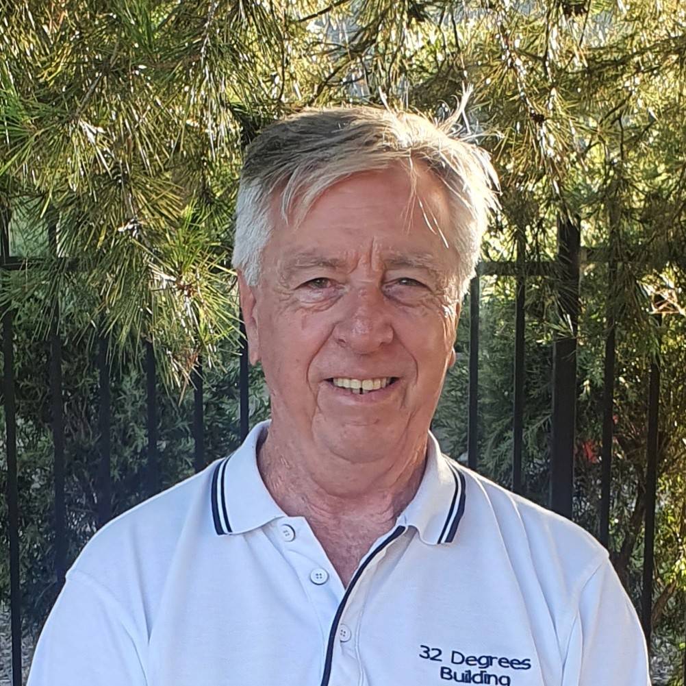 Home Extensions | Building Extension | Our Team - 32 degrees building